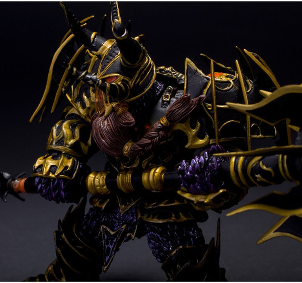 WORLD of WARCRAFT WOW DC 1 DWARF WARRIOR ACTION FIGURE FIGURINES BOXED ...