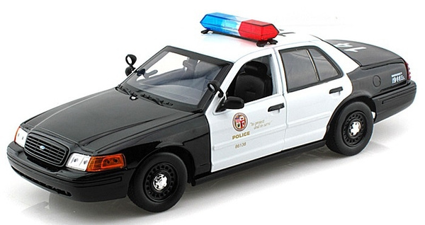 Ford Crown Victoria Los Angeles Police LAPD 1/18 Diecast Car Model by ...
