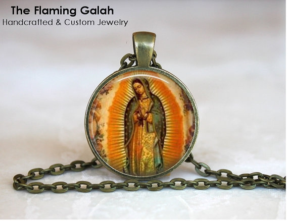 VIRGIN MARY Pendant. Catholic Madonna. Mary Mother of God. Vintage Mary ...