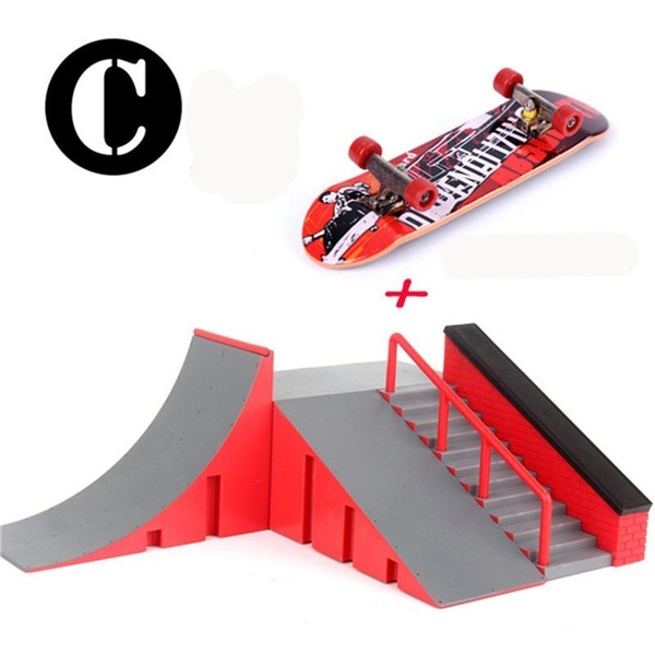 Mini Fingerboard Finger Skateboard Skate Ramp Skatepark Play Set Kids ...