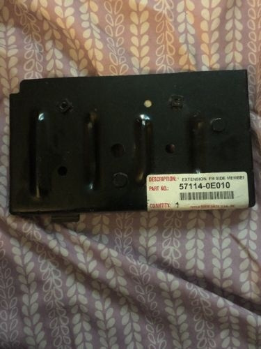 TOYOTA Lexus OEM 571140E010 RX350 Highlander Fender Front Extension ...