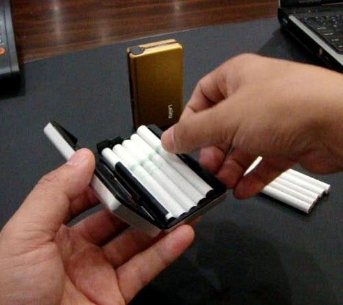 Ultra-thin Aluminum Automatic Cigarette Packs Creative Cigarette Packs ...