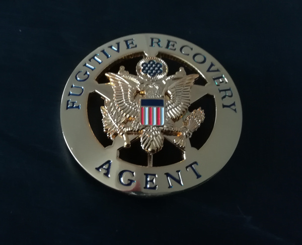 American metal badge American fugitives recover the big badge chest ...