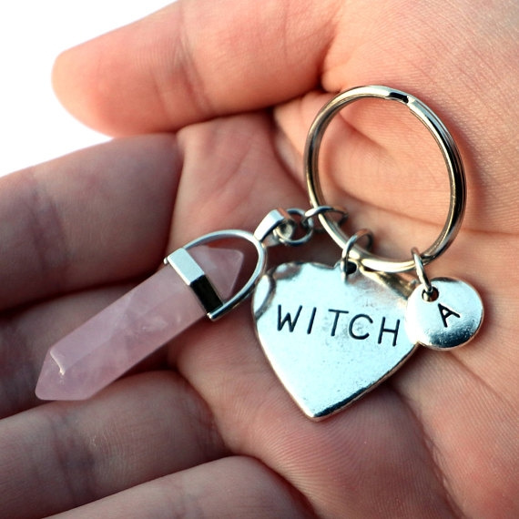 CRYSTAL WITCH KEYCHAIN: Healing Crystals Key Chain, Witchcraft Keyring ...