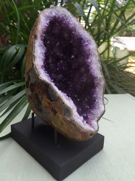 Display Stand For Gemstone Mineral Specimens Citrine Amethyst Geode ...