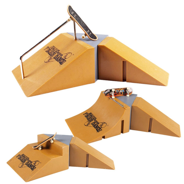 3 Style Skate Park Kit Ramp Parts Mini Finger Skateboard Park Tech Deck ...