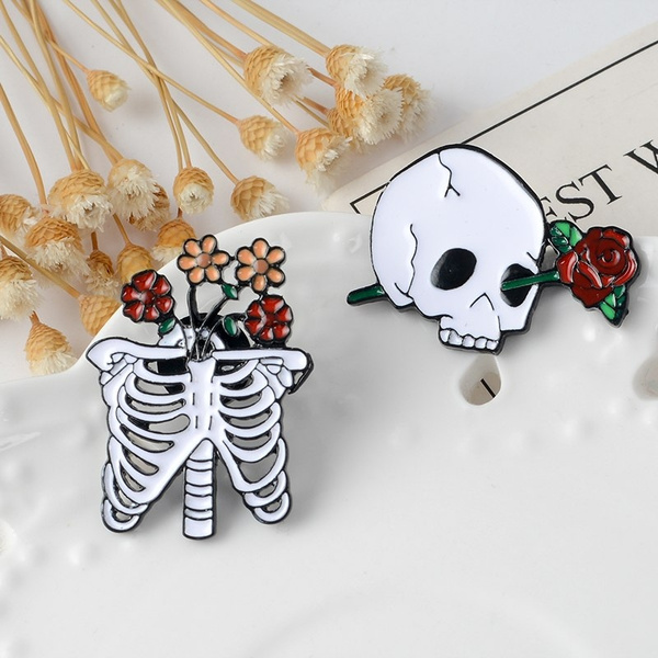White Skull Art Lapels Pin with Flower Skeleton Enamel Brooch Badge ...
