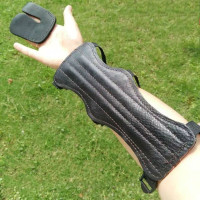 Archery Arm Guard and Finger Tab Protector for Traditional Recurve Bow ...
