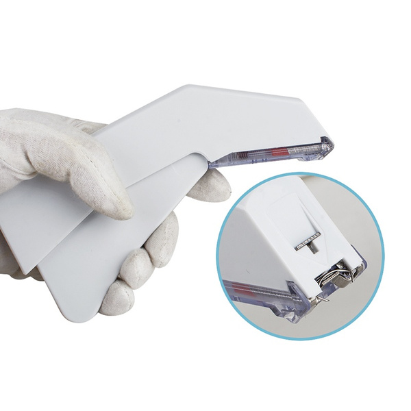 Medical Surgical Skin Stapler Stitching Instrument Sterile With 35 Wide ...