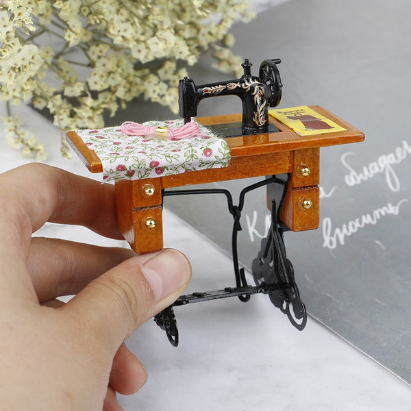 Vintage Miniature Sewing Machine With Cloth for 1/12 Scale Dollhouse ...