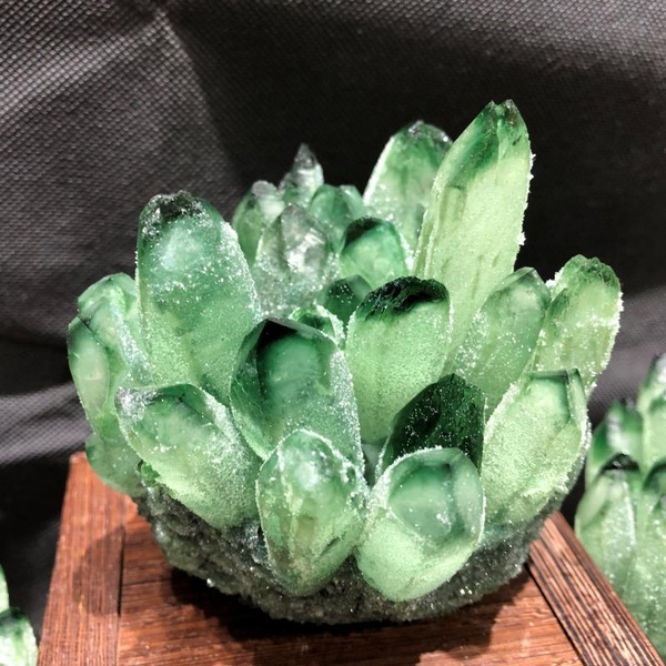 ghost phantom Quartz cluster Crystal vug specimen Point healing random ...