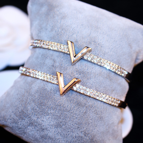 Women's Luxury V-shaped Design Fashion Simple Bracelet | Wish