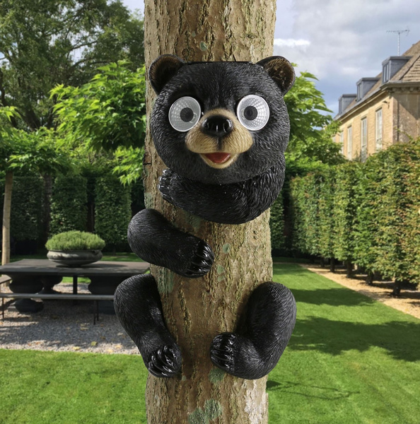 Garden Solar Animal Tree Hugger, Polyresin Outdoor Tree Hugger ...