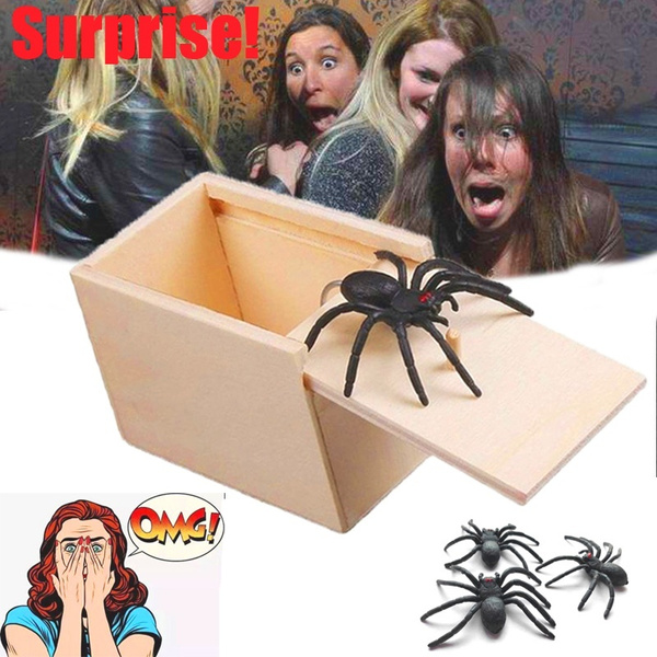 Spider Scare Prank Box Wooden Box with Spider Trick Play Joke Horror ...