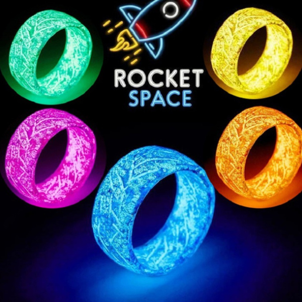Amazing Ring - Glow In The Dark-remain visible for several hours | Wish
