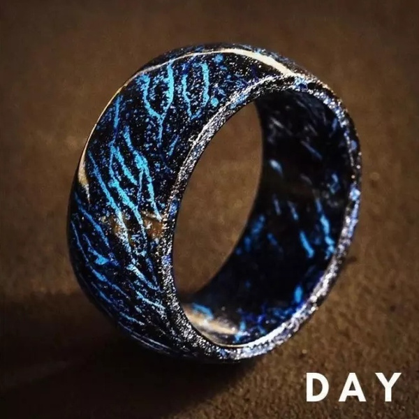 Amazing Ring - Glow In The Dark-remain visible for several hours | Wish