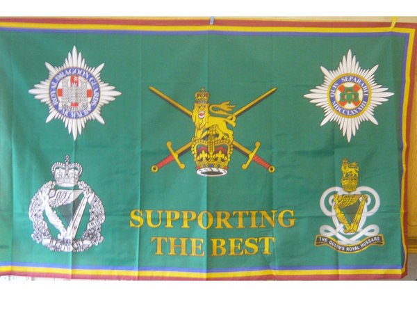 british army supporting the best 5x3ft flag irish guards royal irish ...