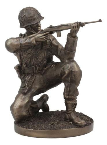 WW2 Soldier Taking Aim Statue 8.75"Tall Military Rifle Unit Infantry ...