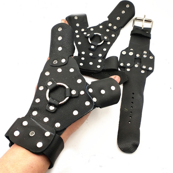 1 PC Slingshot Fishing Shot Fish Shooting Fish Dart Fixed Belt Finger ...