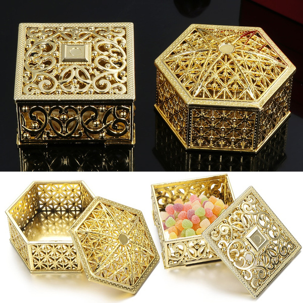 1PC 6-7cm Mini Plastic Hollow Gold Foil Cake Candy Box Wedding Favor ...