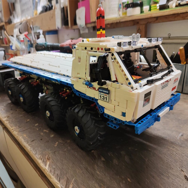 Creator Expert High-tech Tatra T813 8x8 PROFA 3647 pcs Formula Racing ...