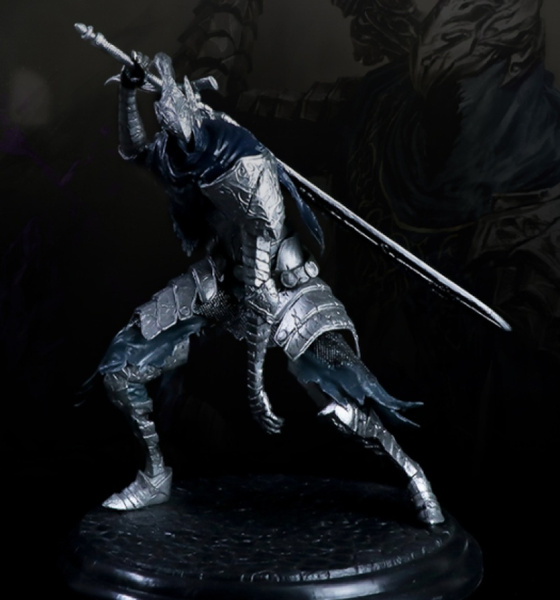 The Abysswalker Bonfire Crystal Lizard Statue Black Faraam Knight ...