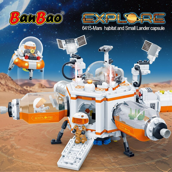 Explore the world Models Marses habitat and Small Lander capsule Bricks ...