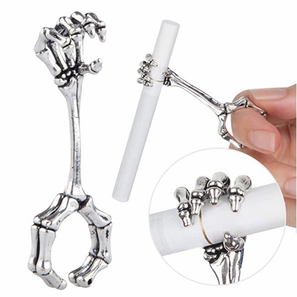 New Fashion and Creative Claw Cigarette Ring Smoking Cigarette Ring ...