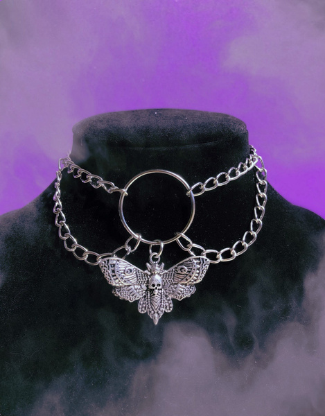 Deaths head moth choker bats-chains-chain-choker-creepy-barbed wire ...