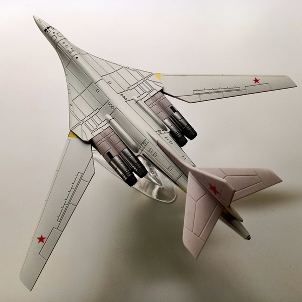 1:200 Scale Alloy Diecast Military Model Tupolev Tu-160 Strategic ...