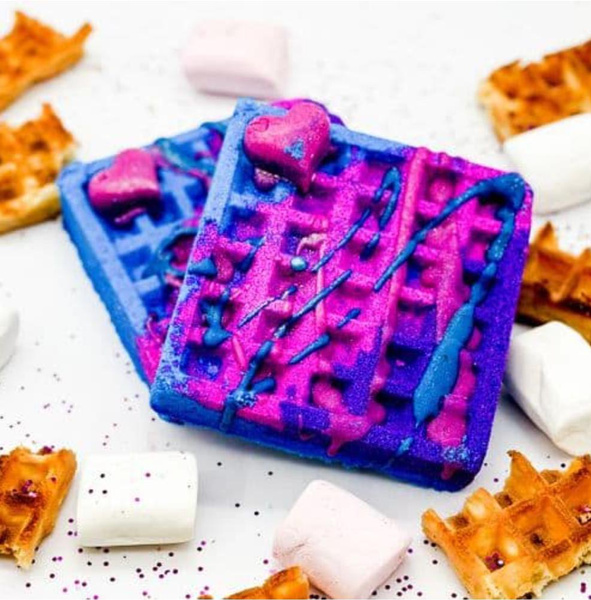 Candyfloss & Marshmallow Waffle Bath Bomb | Wish