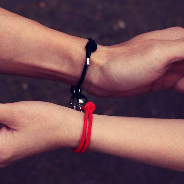 Romantic Magnet Couple Bracelet Black White Heart Matching Braclet ...