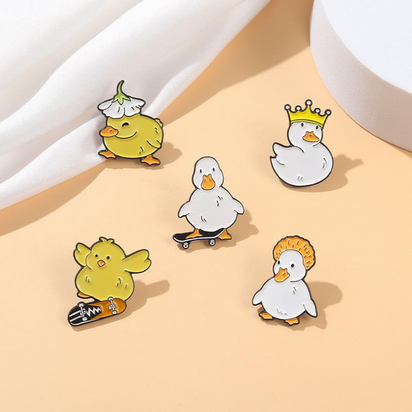 Cute Little Yellow Duck Brooch Metal Badge White Duck Crown Duck ...
