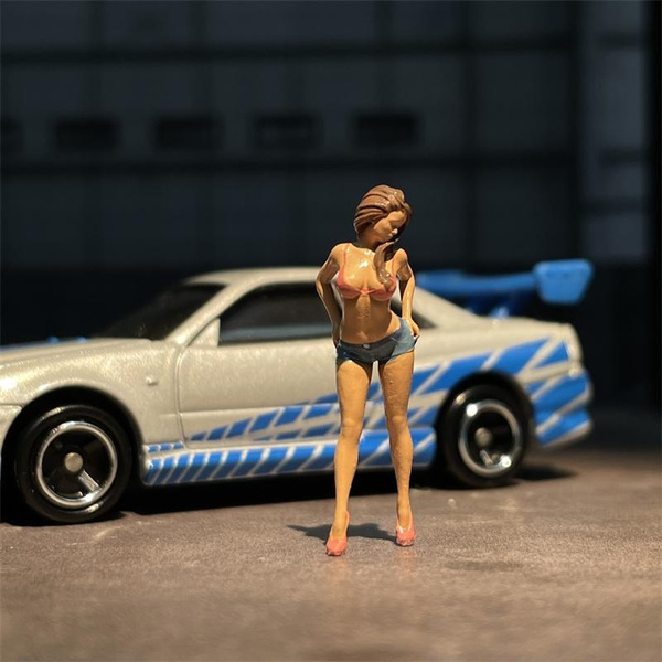 1/64 Scale Resin Model Sexy Bikini Female Model Figures Diecast Alloy Car Dioramas Scene ...