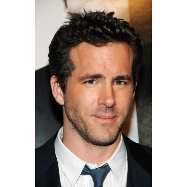 Ryan Reynolds At Arrivals For Safe House Premiere Photo Print | Wish