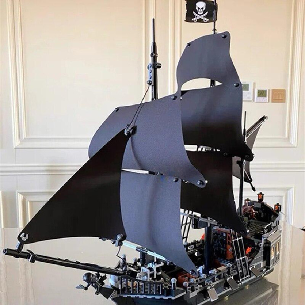City DIY Of The Caribbean Pirates Building Blocks 4184 Model The Black ...