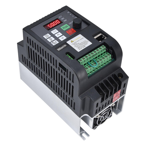 3 Phase VFD Variable Frequency Drive 1.5KW 220V Solar Photovoltaic Pump Motor Speed Control ...